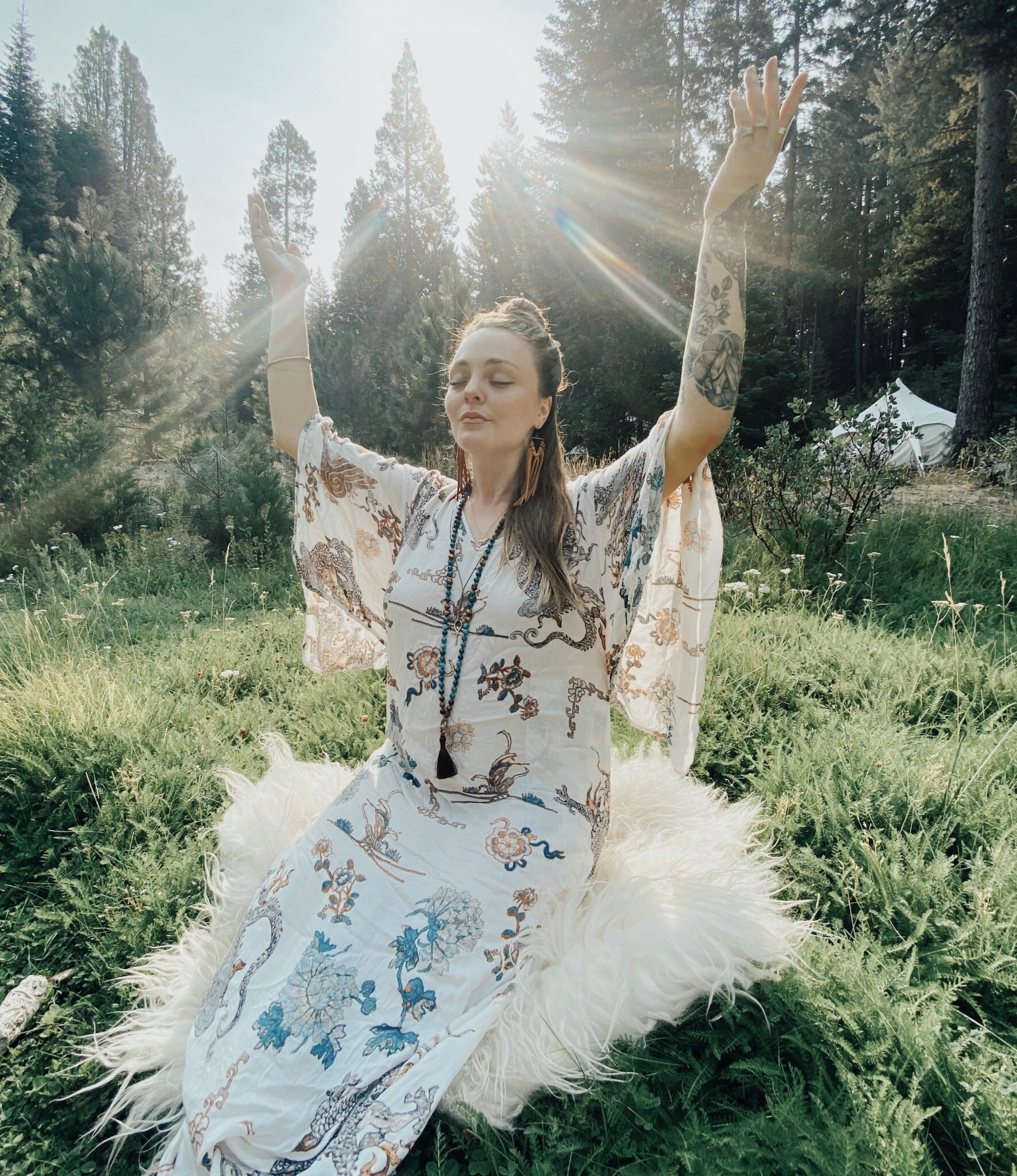 Temple Priestess Art's :: Mount Shasta Womb Healing Retreat